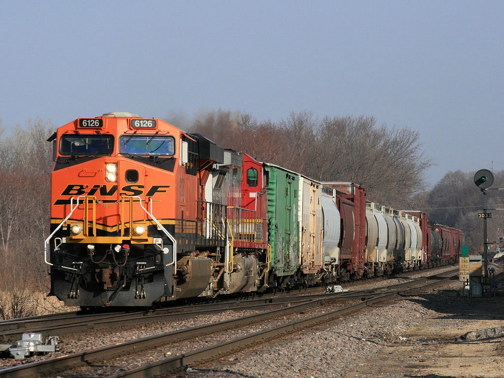 BNSF 6126